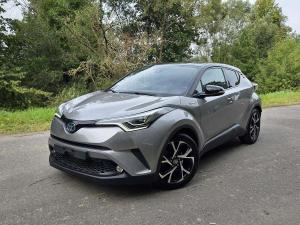 Pelēks Toyota C-HR 2017 Kauņa, ar dzinēja tilpumu 1.80 L un nobraukumu 162 tūkst. km par 15250 €, foto  vietnē AUTOMOTO.COM.LV