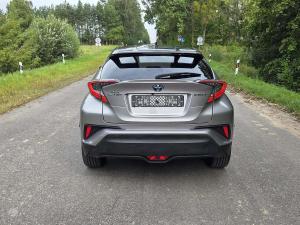 Pelēks Toyota C-HR 2017 Kauņa, ar dzinēja tilpumu 1.80 L un nobraukumu 162 tūkst. km par 15250 €, foto 7 vietnē AUTOMOTO.COM.LV