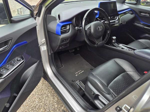 Серый Тойота C-HR 2017 в Каунас, объемом двигателя 1.80 л и пробегом 162 тыс. км за 15250 €, фото 11 на AUTOMOTO.COM.LV