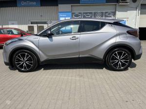 Серый Тойота C-HR 2017 в Шяуляй, объемом двигателя 1.80 л и пробегом 242 тыс. км за 13900 €, фото 4 на AUTOMOTO.COM.LV