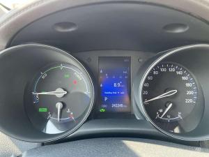 Серый Тойота C-HR 2017 в Шяуляй, объемом двигателя 1.80 л и пробегом 242 тыс. км за 13900 €, фото 13 на AUTOMOTO.COM.LV
