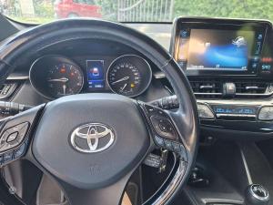 Pelēks Toyota C-HR 2017 Šauļi, ar dzinēja tilpumu 1.20 L un nobraukumu 151 tūkst. km par 10999 €, foto 12 vietnē AUTOMOTO.COM.LV