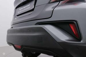 Серый Тойота C-HR 2017 в Вильнюс, объемом двигателя 1.80 л и пробегом 77 тыс. км за 20900 €, фото 22 на AUTOMOTO.COM.LV