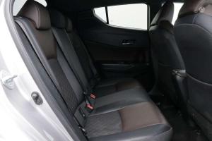 Pelēks Toyota C-HR 2017 Viļņa, ar dzinēja tilpumu 1.80 L un nobraukumu 209 tūkst. km par 17900 €, foto 11 vietnē AUTOMOTO.COM.LV