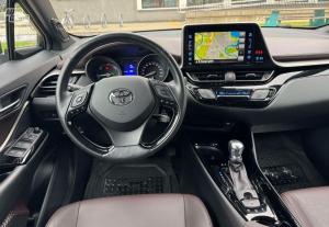 Серый Тойота C-HR 2017 в Каунас, объемом двигателя 1.80 л и пробегом 96 тыс. км за 17450 €, фото 6 на AUTOMOTO.COM.LV