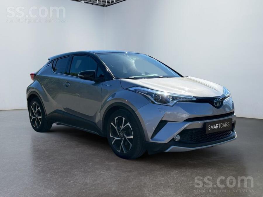 Серый Тойота C-HR 2018 в Рига, объемом двигателя 1.80 л и пробегом 89 тыс. км за 17800 €, фото 7 на AUTOMOTO.COM.LV