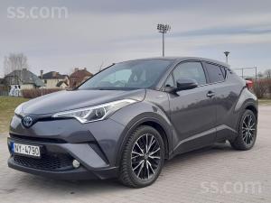 Серый Тойота C-HR 2018 в Рига, объемом двигателя 1.80 л и пробегом 230 тыс. км за 25555 €, фото 1 на AUTOMOTO.COM.LV