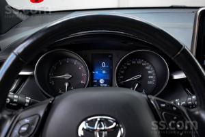 Pelēks Toyota C-HR 2018 Rīga, ar dzinēja tilpumu 1.20 L un nobraukumu 0 tūkst. km par 15952 €, foto 16 vietnē AUTOMOTO.COM.LV