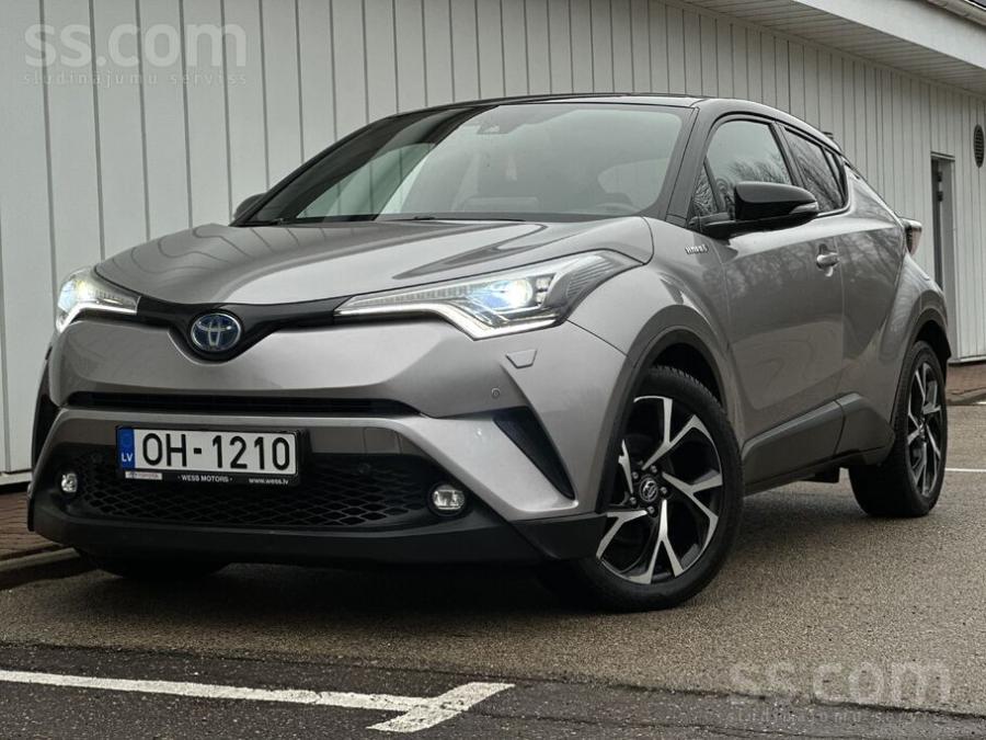 Серый Тойота C-HR 2018 в Рига, объемом двигателя 1.80 л и пробегом 85 тыс. км за 18500 €, фото 25 на AUTOMOTO.COM.LV