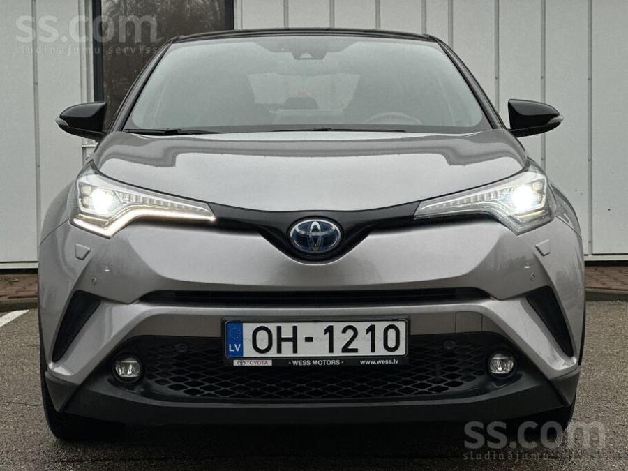 Серый Тойота C-HR 2018 в Рига, объемом двигателя 1.80 л и пробегом 85 тыс. км за 18500 €, фото 27 на AUTOMOTO.COM.LV