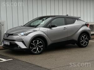 Серый Тойота C-HR 2018 в Рига, объемом двигателя 1.80 л и пробегом 85 тыс. км за 18500 €, фото 31 на AUTOMOTO.COM.LV