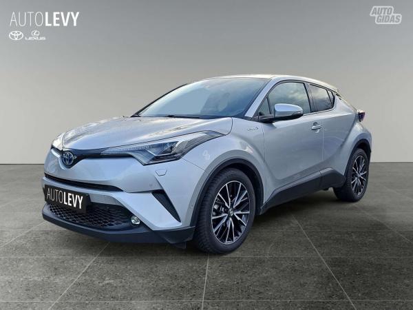 Серый Тойота C-HR 2018 в Каунас, объемом двигателя 1.80 л и пробегом 64 тыс. км за 21872 €, фото 2 на AUTOMOTO.COM.LV