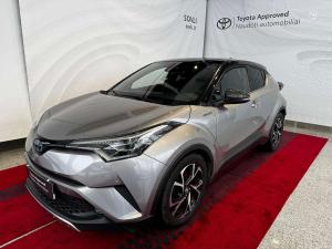 Серый Тойота C-HR 2018 в Шяуляй, объемом двигателя 1.80 л и пробегом 54 тыс. км за 19900 €, фото  на AUTOMOTO.COM.LV