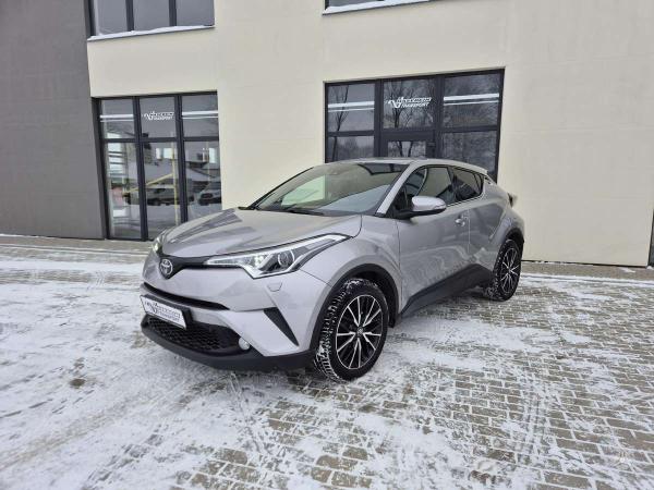 Серый Тойота C-HR 2018 в Мариямполе, объемом двигателя 1.20 л и пробегом 67 тыс. км за 17000 €, фото 3 на AUTOMOTO.COM.LV
