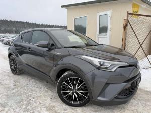 Grey Toyota C-HR 2018 in Vilnius, with an engine capacity of 1.80 L and mileage of 170 thousand km for 16000 €, photo 12 on AUTOMOTO.COM.LV