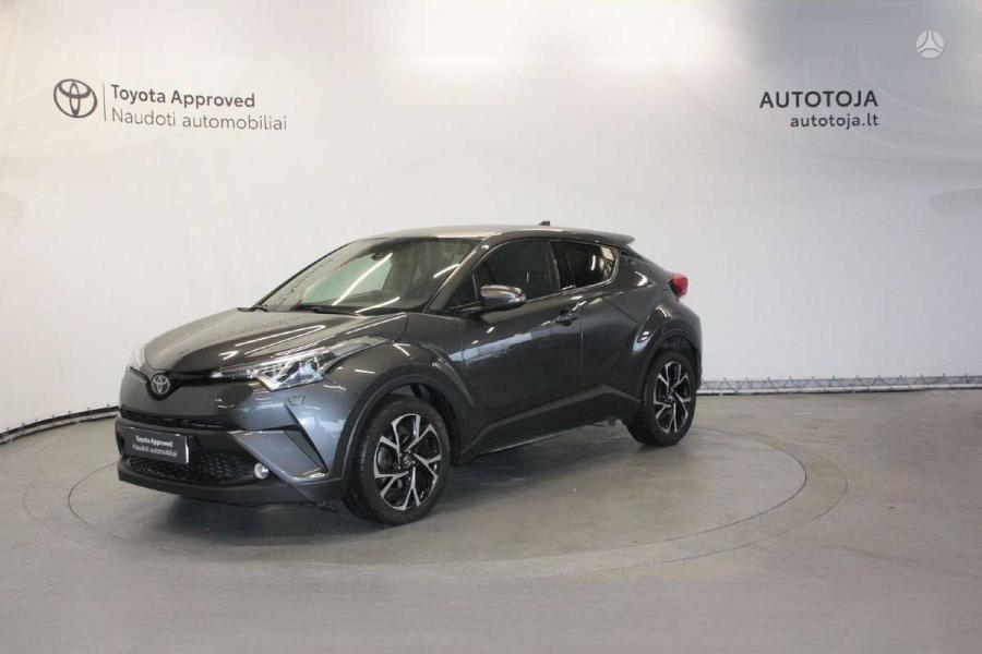 Pelēks Toyota C-HR 2018 Kauņa, ar dzinēja tilpumu 1.20 L un nobraukumu 109 tūkst. km par 16500 €, foto 1 vietnē AUTOMOTO.COM.LV