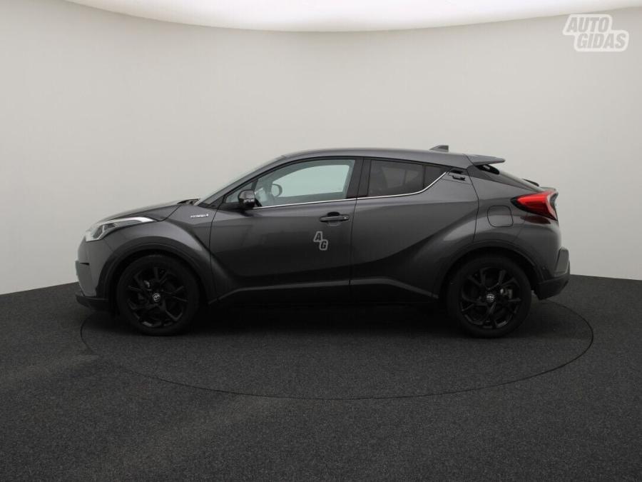 Pelēks Toyota C-HR 2018 Viļņa, ar dzinēja tilpumu 1.80 L un nobraukumu 174 tūkst. km par 16999 €, foto 6 vietnē AUTOMOTO.COM.LV