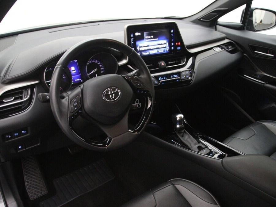 Pelēks Toyota C-HR 2018 Viļņa, ar dzinēja tilpumu 1.80 L un nobraukumu 174 tūkst. km par 16999 €, foto 16 vietnē AUTOMOTO.COM.LV