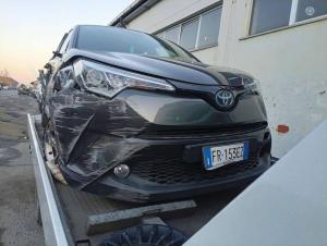 Grey Toyota C-HR 2018 in Panevezys, with an engine capacity of 1.80 L and mileage of 70 thousand km for 8500 €, photo  on AUTOMOTO.COM.LV