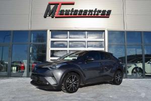 Pelēks Toyota C-HR 2018 Viļņa, ar dzinēja tilpumu 1.80 L un nobraukumu 188 tūkst. km par 16000 €, foto  vietnē AUTOMOTO.COM.LV
