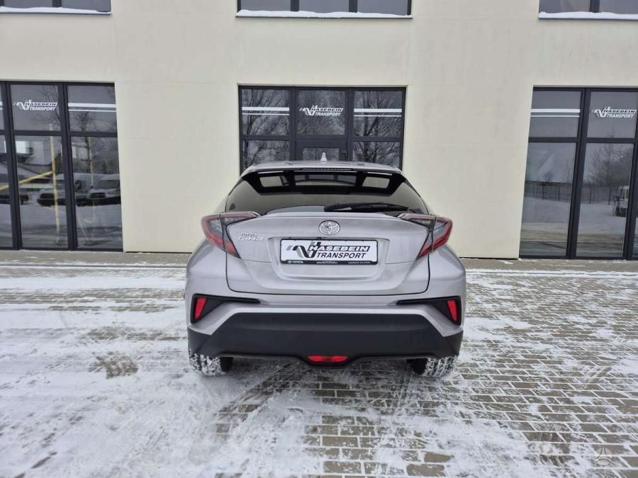 Серый Тойота C-HR 2018 в Мариямполе, объемом двигателя 1.20 л и пробегом 67 тыс. км за 16500 €, фото 4 на AUTOMOTO.COM.LV