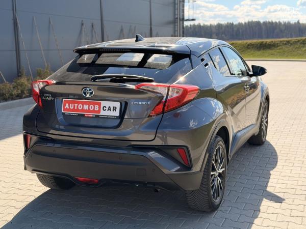 Серый Тойота C-HR 2018 в Вильнюс, объемом двигателя 1.80 л и пробегом 180 тыс. км за 15900 €, фото 5 на AUTOMOTO.COM.LV