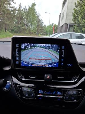 Grey Toyota C-HR 2018 in Vilnius, with an engine capacity of 1.80 L and mileage of 230 thousand km for 14650 €, photo 24 on AUTOMOTO.COM.LV