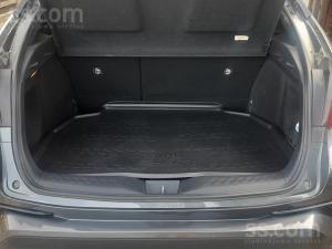 Pelēks Toyota C-HR 2018 Rīga, ar dzinēja tilpumu 1.80 L un nobraukumu 230 tūkst. km par 14650 €, foto 13 vietnē AUTOMOTO.COM.LV