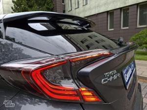 Серый Тойота C-HR 2018 в Вильнюс, объемом двигателя 1.80 л и пробегом 230 тыс. км за 13999 €, фото 13 на AUTOMOTO.COM.LV
