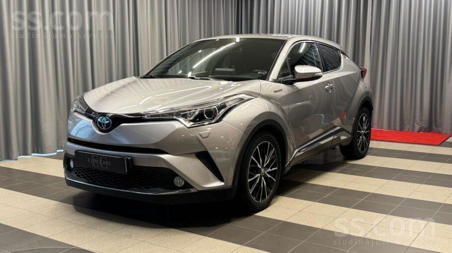 Grey Toyota C-HR 2018 in Riga, with an engine capacity of 1.80 L and mileage of 154 thousand km for 16490 €, photo 1 on AUTOMOTO.COM.LV