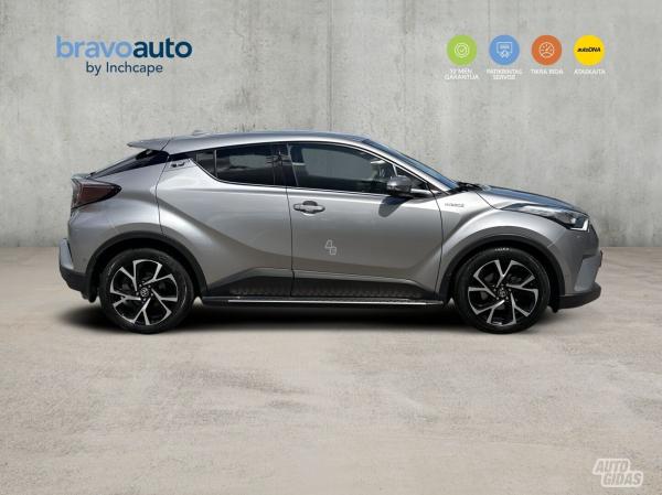 Pelēks Toyota C-HR 2018 Kauņa, ar dzinēja tilpumu 1.80 L un nobraukumu 133 tūkst. km par 19471 €, foto 6 vietnē AUTOMOTO.COM.LV