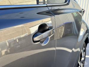 Pelēks Toyota C-HR 2018 Klaipėda, ar dzinēja tilpumu 1.80 L un nobraukumu 140 tūkst. km par 17300 €, foto 16 vietnē AUTOMOTO.COM.LV