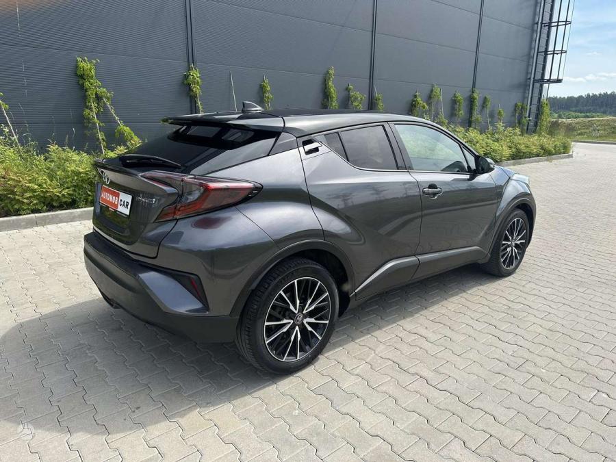 Pelēks Toyota C-HR 2018 Viļņa, ar dzinēja tilpumu 1.80 L un nobraukumu 110 tūkst. km par 17250 €, foto 10 vietnē AUTOMOTO.COM.LV