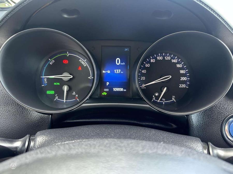 Pelēks Toyota C-HR 2018 Viļņa, ar dzinēja tilpumu 1.80 L un nobraukumu 110 tūkst. km par 17250 €, foto 41 vietnē AUTOMOTO.COM.LV