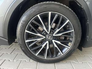 Pelēks Toyota C-HR 2018 Viļņa, ar dzinēja tilpumu 1.80 L un nobraukumu 110 tūkst. km par 17250 €, foto 45 vietnē AUTOMOTO.COM.LV