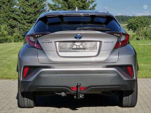 Серый Тойота C-HR 2018 в Каунас, объемом двигателя 1.80 л и пробегом 191 тыс. км за 15999 €, фото 9 на AUTOMOTO.COM.LV