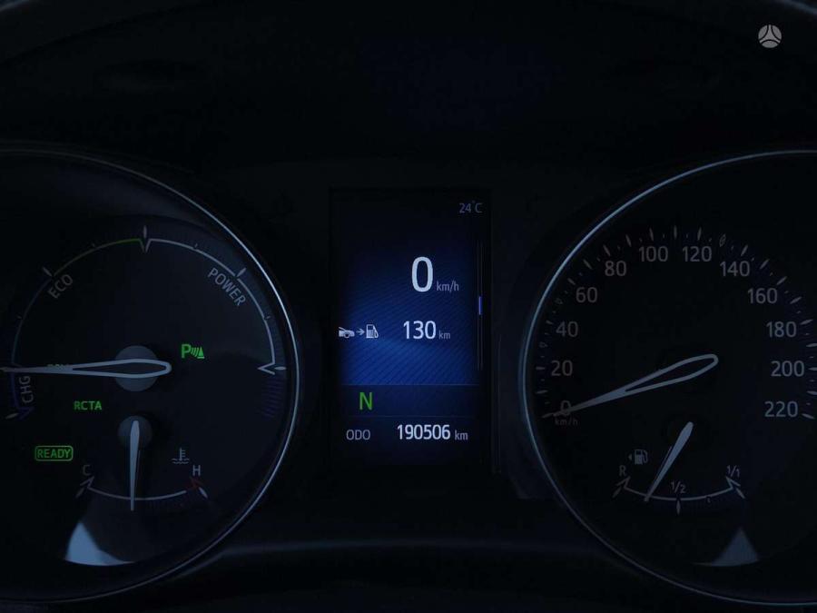 Серый Тойота C-HR 2018 в Каунас, объемом двигателя 1.80 л и пробегом 191 тыс. км за 15999 €, фото 25 на AUTOMOTO.COM.LV