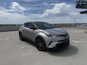 Pelēks Toyota C-HR 2018 Viļņa, ar dzinēja tilpumu 1.80 L un nobraukumu 181 tūkst. km par 15800 €, foto 30 vietnē AUTOMOTO.COM.LV