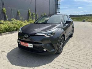 Серый Тойота C-HR 2018 в Вильнюс, объемом двигателя 1.80 л и пробегом 110 тыс. км за 17250 €, фото 5 на AUTOMOTO.COM.LV