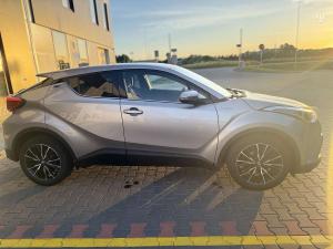 Pelēks Toyota C-HR 2018 Viļņa, ar dzinēja tilpumu 1.80 L un nobraukumu 144 tūkst. km par 15250 €, foto 6 vietnē AUTOMOTO.COM.LV