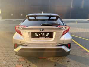 Pelēks Toyota C-HR 2018 Viļņa, ar dzinēja tilpumu 1.80 L un nobraukumu 144 tūkst. km par 15250 €, foto 8 vietnē AUTOMOTO.COM.LV