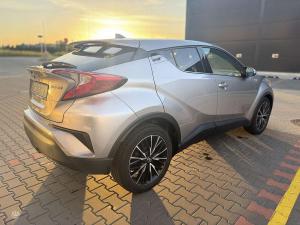 Pelēks Toyota C-HR 2018 Viļņa, ar dzinēja tilpumu 1.80 L un nobraukumu 144 tūkst. km par 15250 €, foto 9 vietnē AUTOMOTO.COM.LV