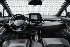 Grey Toyota C-HR 2018 in Marupe, with an engine capacity of 1.80 L and mileage of 151 thousand km for 17000 €, photo 7 on AUTOMOTO.COM.LV