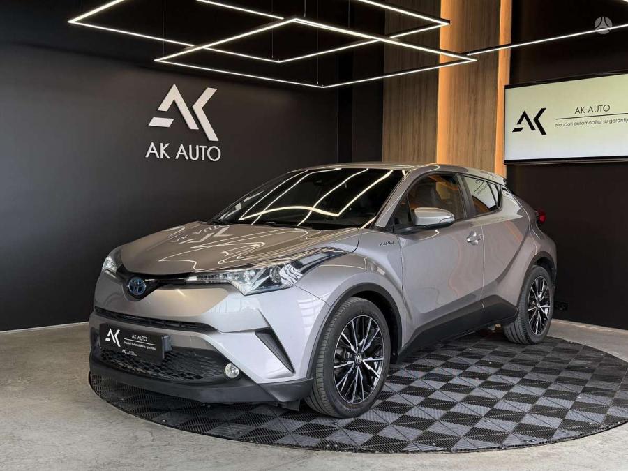 Серый Тойота C-HR 2018 в Каунас, объемом двигателя 1.80 л и пробегом 124 тыс. км за 17990 €, фото 7 на AUTOMOTO.COM.LV