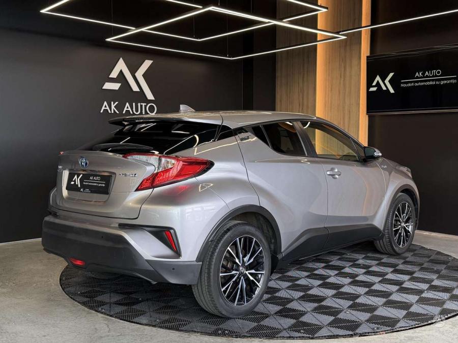 Серый Тойота C-HR 2018 в Каунас, объемом двигателя 1.80 л и пробегом 124 тыс. км за 17990 €, фото 13 на AUTOMOTO.COM.LV