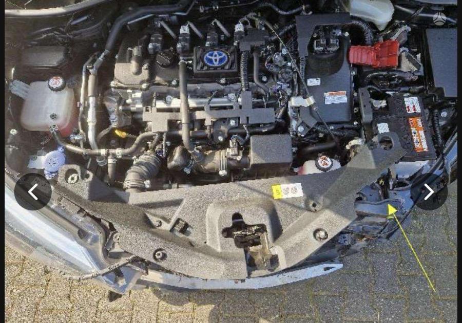 Grey Toyota C-HR 2018 in Marijampole, with an engine capacity of 1.80 L and mileage of 97 thousand km for 10444 €, photo 8 on AUTOMOTO.COM.LV
