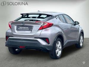 Pelēks Toyota C-HR 2018 Klaipėda, ar dzinēja tilpumu 1.80 L un nobraukumu 34 tūkst. km par 18000 €, foto 3 vietnē AUTOMOTO.COM.LV