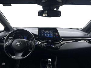Pelēks Toyota C-HR 2018 Klaipėda, ar dzinēja tilpumu 1.80 L un nobraukumu 34 tūkst. km par 18000 €, foto 9 vietnē AUTOMOTO.COM.LV