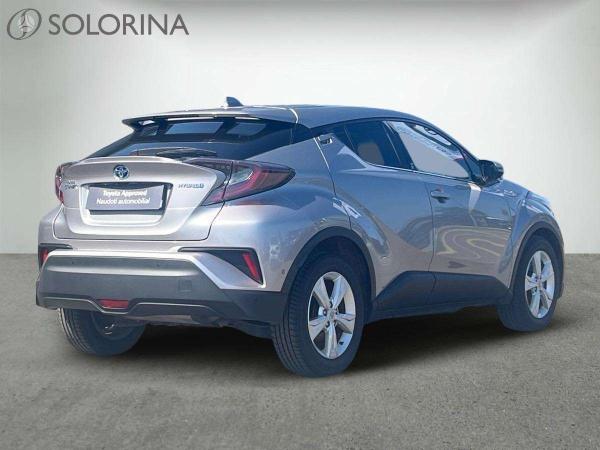 Grey Toyota C-HR 2018 in Klaipeda, with an engine capacity of 1.80 L and mileage of 86 thousand km for 19000 €, photo 2 on AUTOMOTO.COM.LV