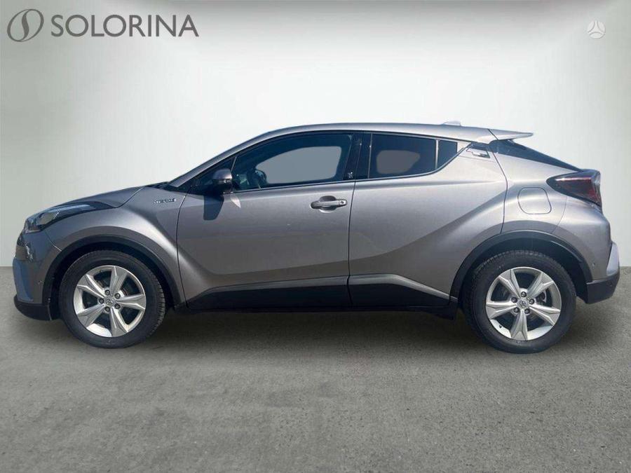 Pelēks Toyota C-HR 2018 Klaipėda, ar dzinēja tilpumu 1.80 L un nobraukumu 86 tūkst. km par 19000 €, foto 4 vietnē AUTOMOTO.COM.LV